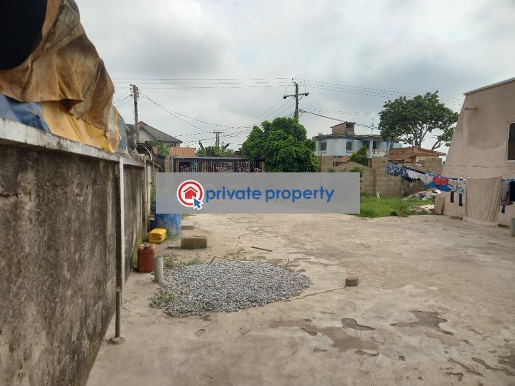 10 bedroom House For Sale afrancho, Near Kronum Suame. Kumasi ...