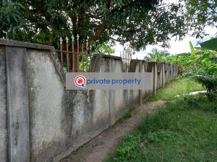 10 bedroom House For Sale fumesua On Tech Ejisu Road. Kumasi ...