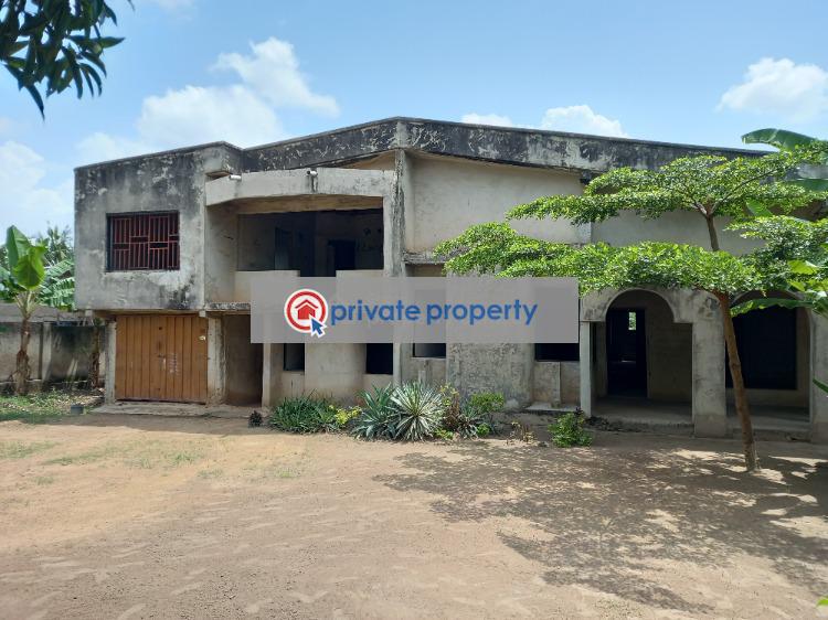 10 bedroom House For Sale fumesua On Tech Ejisu Road. Kumasi ...