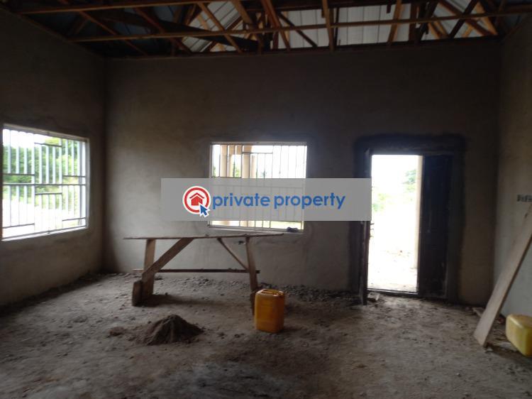 3 bedroom House For Sale trede on Santasi Road. Kumasi Metropolitan ...