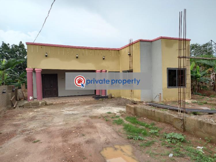 3 bedroom House For Sale onwe/ Akyinakrom Ejisu. Ejisu-Juaben Municipal ...