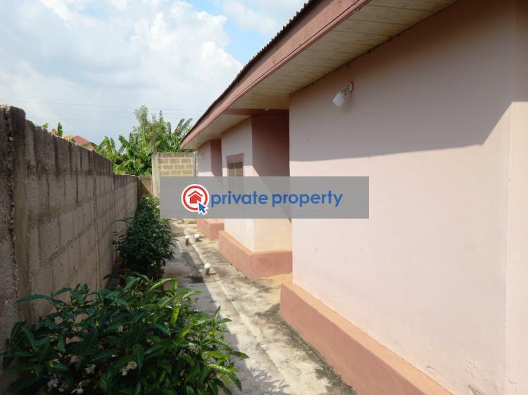 4 bedroom House For Sale sabin Akrofrom/ Trede on Santasi Road. Kumasi ...