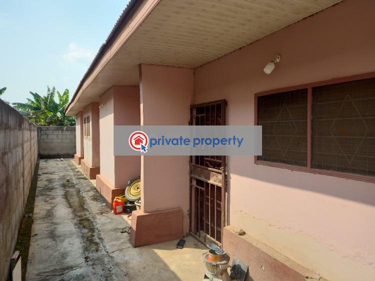 4 bedroom House For Sale sabin Akrofrom/ Trede on Santasi Road. Kumasi ...