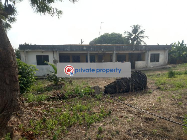 5 bedroom House For Sale tafo Adonpom Near Pankrono Estate Kumasi ...