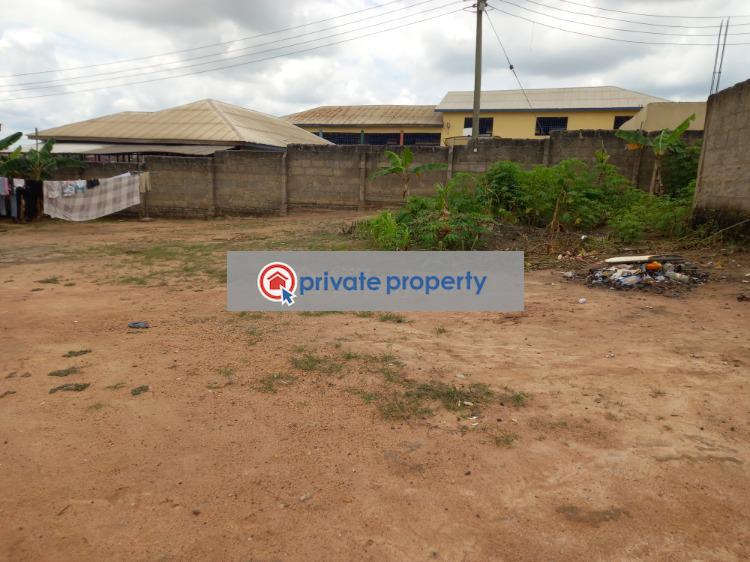 5 bedroom House For Sale meduma on Tafo Pankrono Road. Kumasi ...