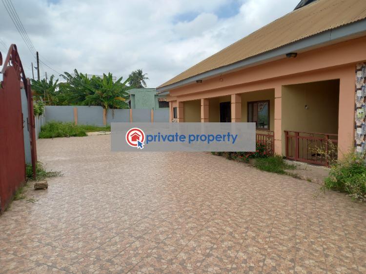 5 bedroom House For Sale atonsu, Near Asokwa Ahodwo Kumasi Metropolitan ...