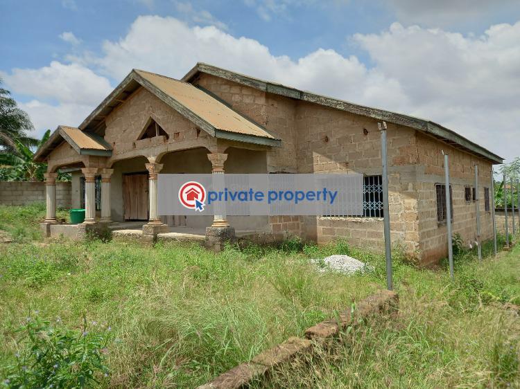 6 bedroom House For Sale sokoban Aboabo After Ahodwo Daban. Kumasi ...