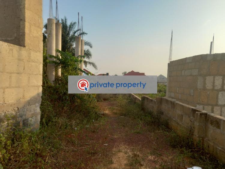 7 bedroom House For Sale pakyi No 1. On Santasi Road. Kumasi ...