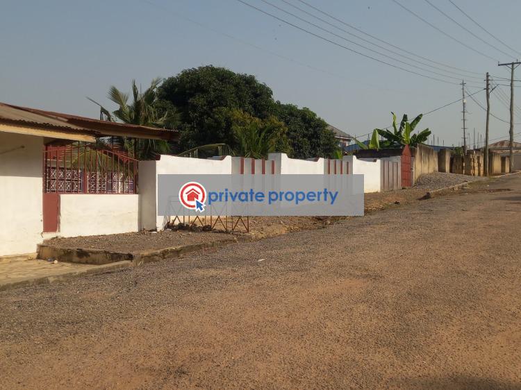 7 bedroom House For Sale sepe Dote Near Buokrom Estate Junction. Kumasi ...