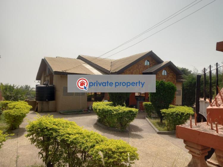 7 bedroom House For Sale afrancho After Kronum. Kumasi Metropolitan ...