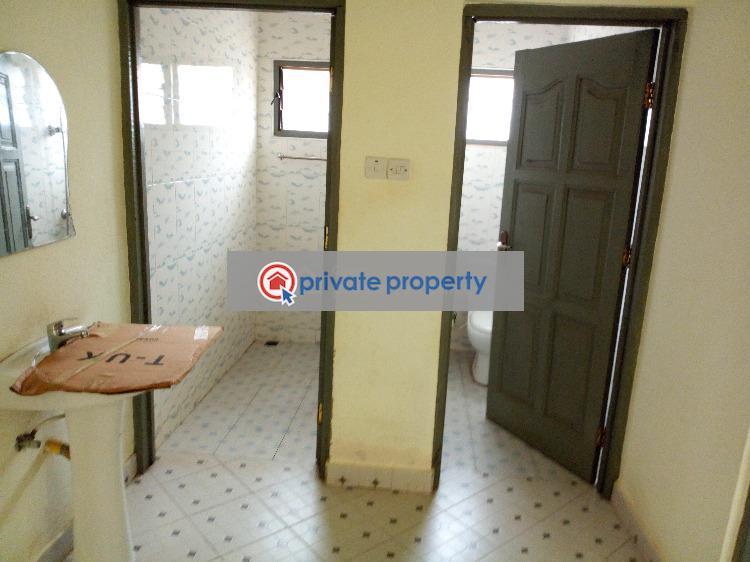 8 bedroom House For Sale community 25 Annex Behind Devtraco Estate Tema ...