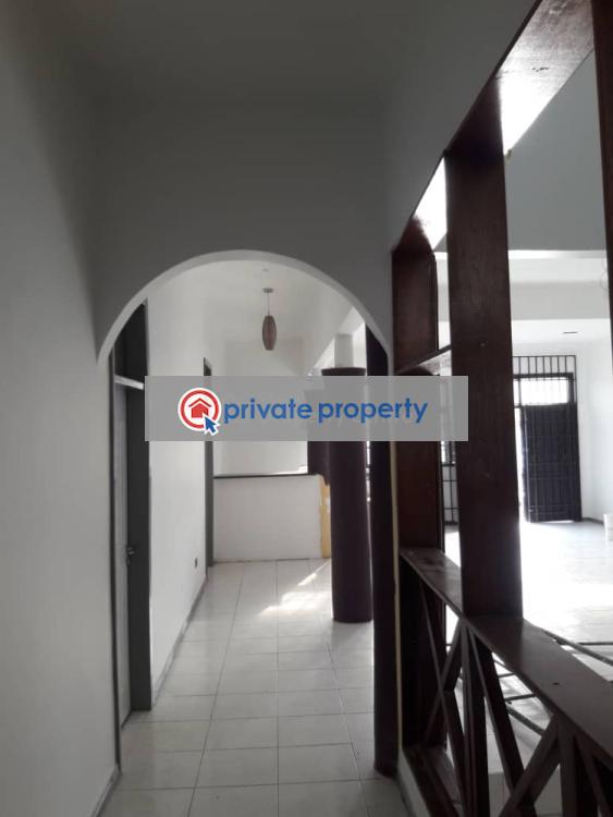 4 bedroom Detached Bungalow For Sale dansoman Opposite Papa's Pizza ...