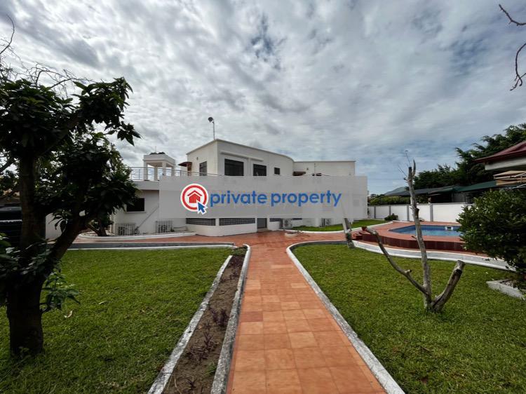 6 bedroom Townhouse For Sale ars Roundabout East Legon Accra (PID ...