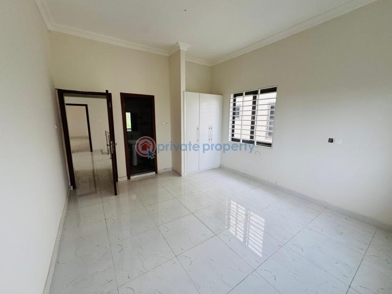 4 bedroom House For Sale Hfc Estate Comm 18 Spintex Accra (PID: 8PAHTZ ...