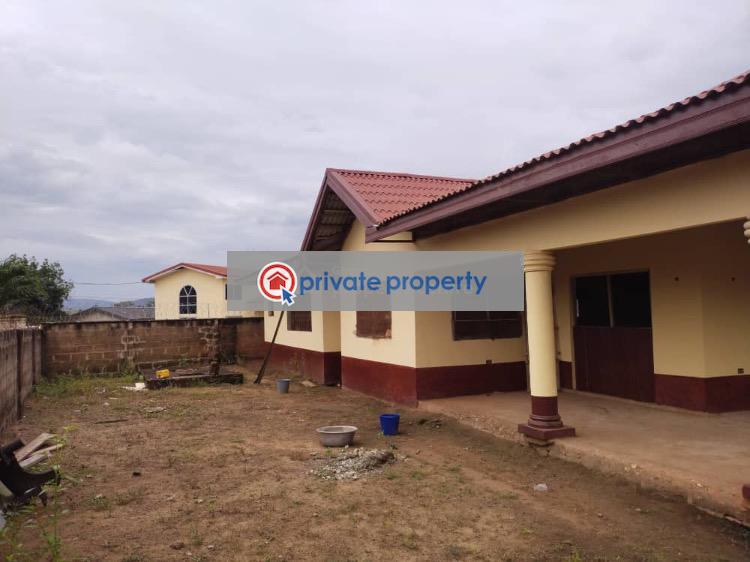 3 bedroom House For Sale amanfro (adenta Dodowa Road) Adenta Municipal ...