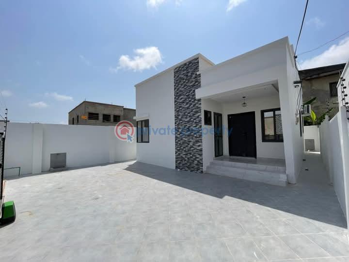 2 bedroom House For Sale Lashibi Accra (PID: 6PAJBU) | Private Property