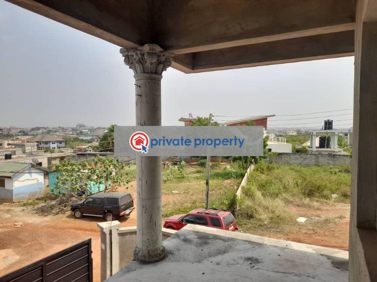 5 bedroom Detached Duplex For Sale valley View University Adenta Adenta ...