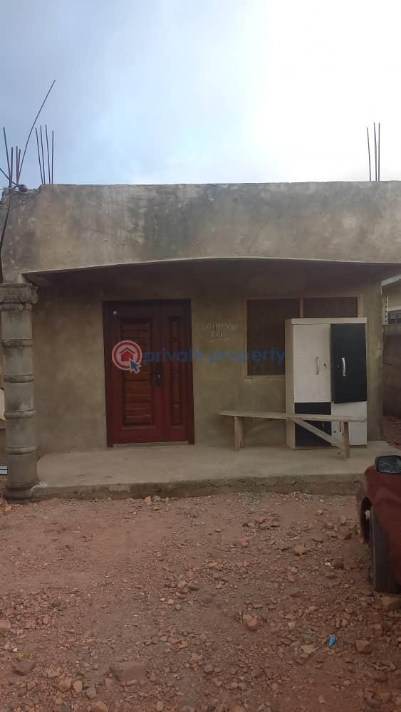 6 bedroom House For Sale Adenta Commando Ghana Accra Metropolitan (PID ...