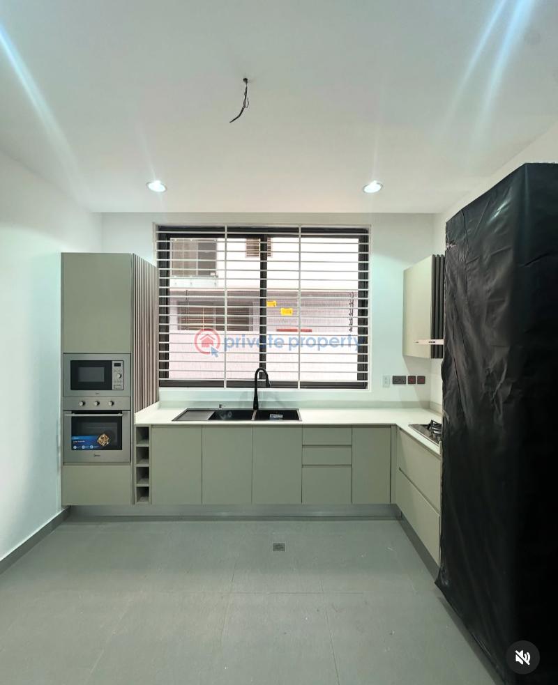 4 bedroom House For Sale School Junction Ashaley Botwe Adenta Municipal ...