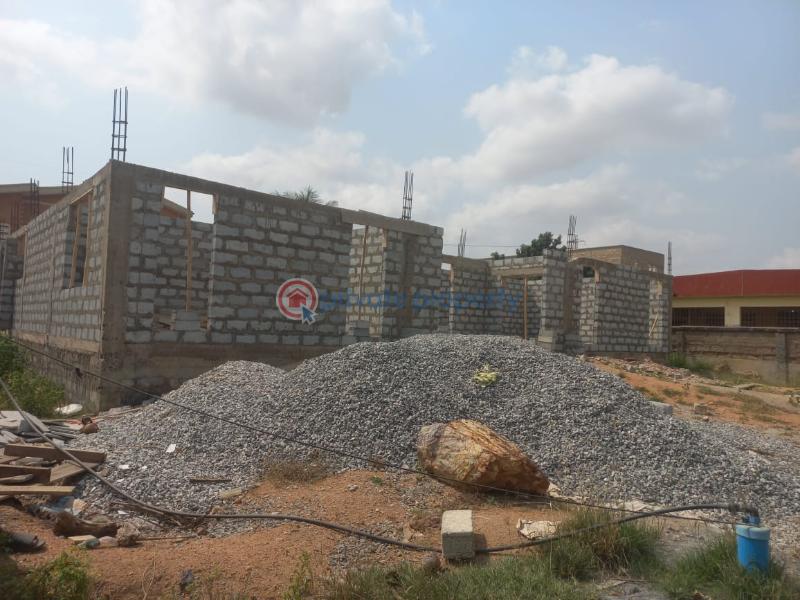 3 bedroom House For Sale At Onyinase And Close To Tarred Road Awoshie ...