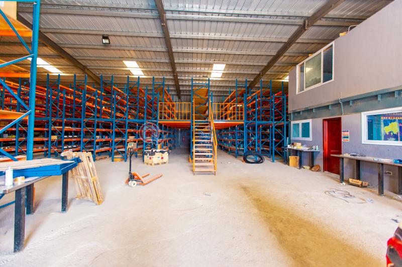 Warehouse For Sale Industrial Area Tema Accra (PID: 4PAEHF) | Private ...